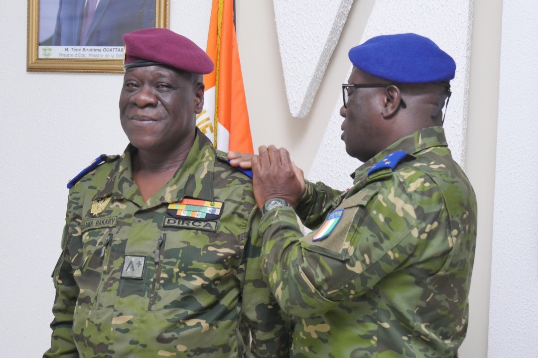 Promotion au sein des Forces armées : Deux officiers accèdent au rang ...