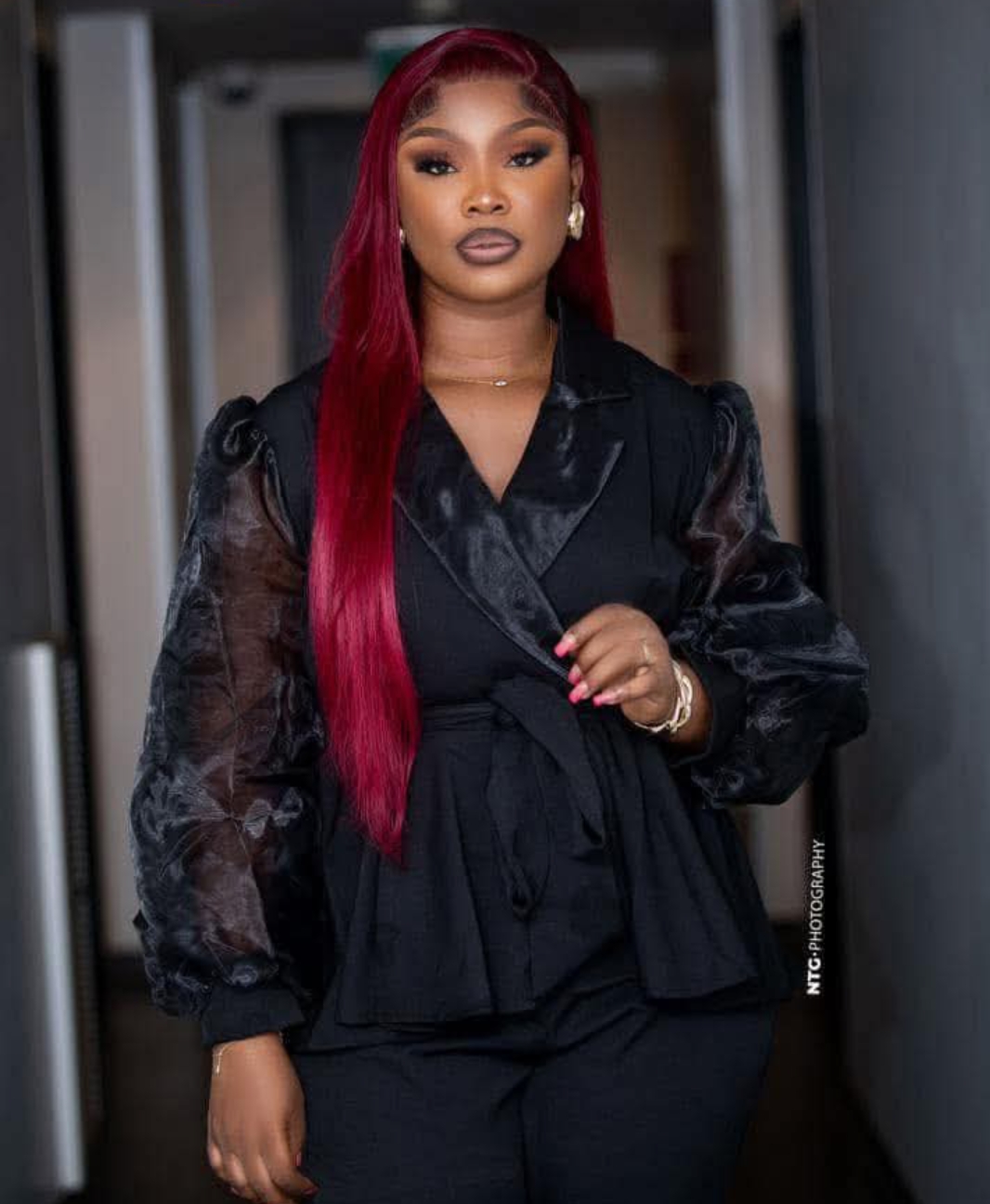 Roseline Layo : Comment elle a surmonté les attaques sur son style et ...